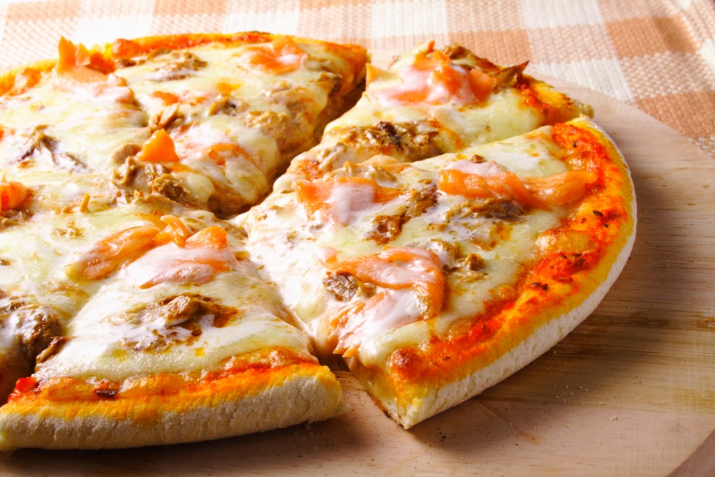 Identifying Authentic Local Pizza Places in Phoenix, Arizona ...